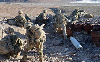 Become A Parachute Regiment Officer 2018 | How2become