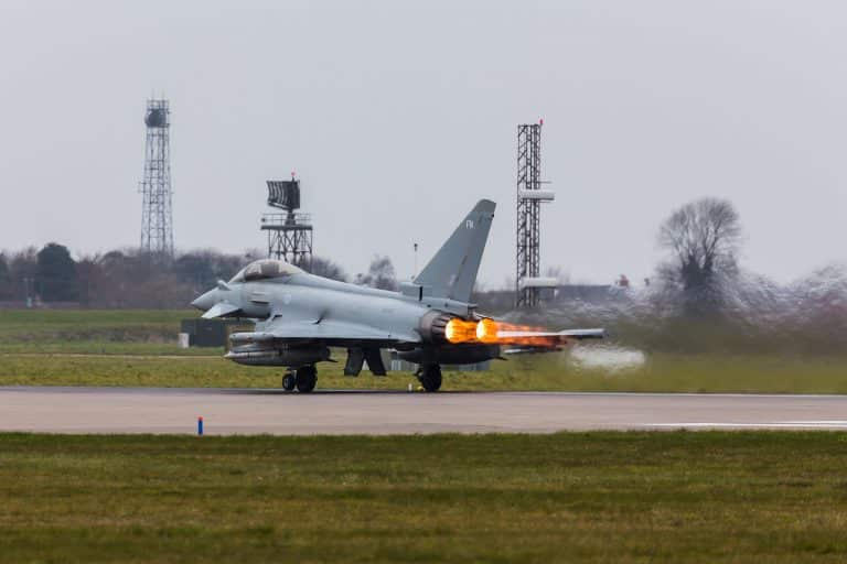 How to Become an RAF Regiment Gunner | RAF Regiment Gunner Jobs